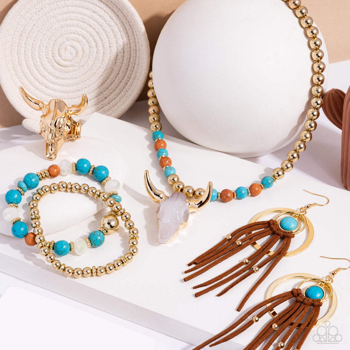 1124 Simply Santa Fe - Complete Trend Blend Paparazzi Accessories – The Razzi Boutique